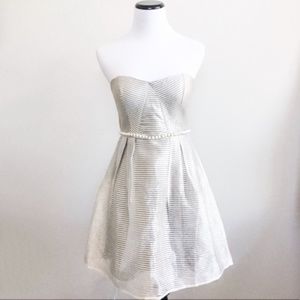 Modcloth Dresses | Vintage Strapless Flowery Dress With Pockets | Poshmark